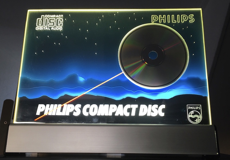 Philips Compact Disc Display - Bram Jacobse