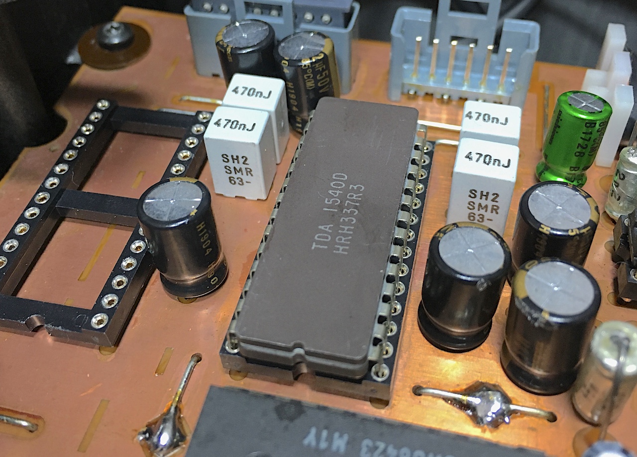 TDA 1540_P vs TDA 1540_D - MFBfreaks.com