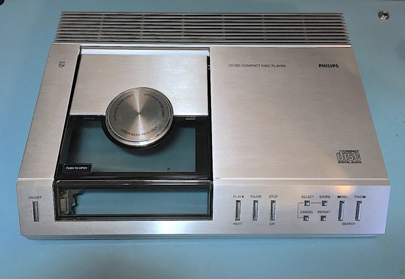 CD100 speelt niet - Bram Jacobse