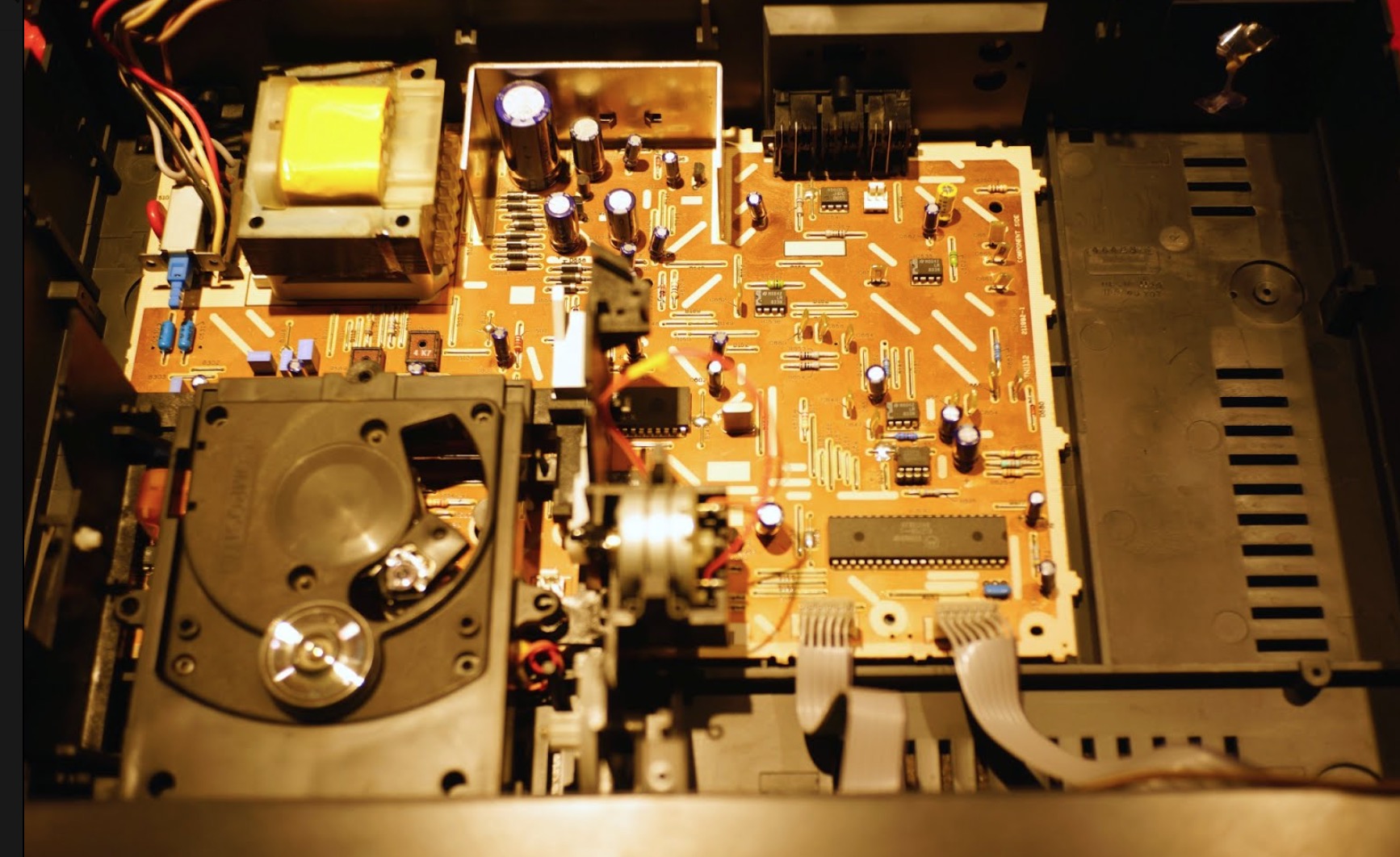 Elektuur DIY CD speler - Bram Jacobse