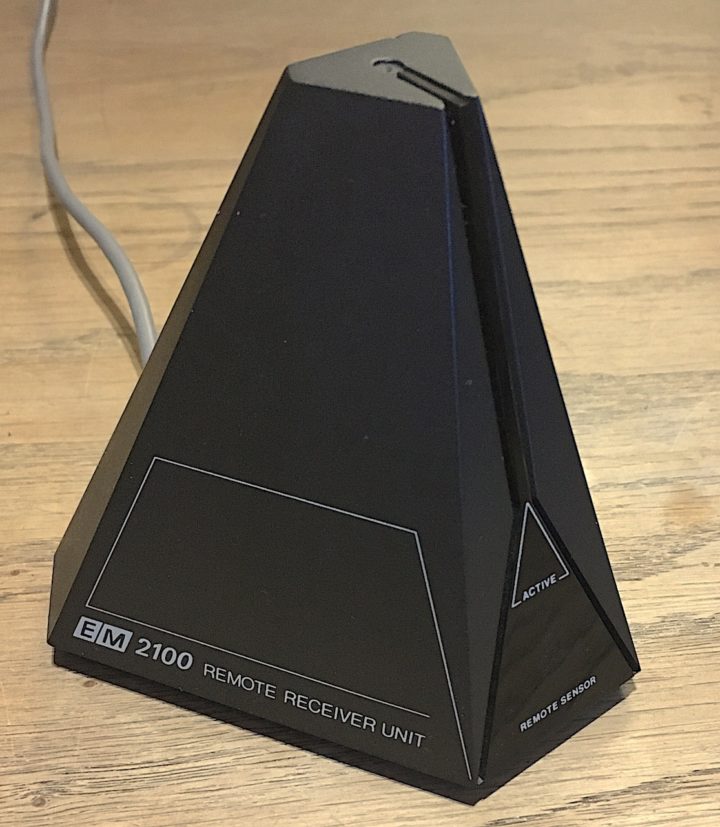 Remote Receiver Unit EM 2100 - Bram Jacobse