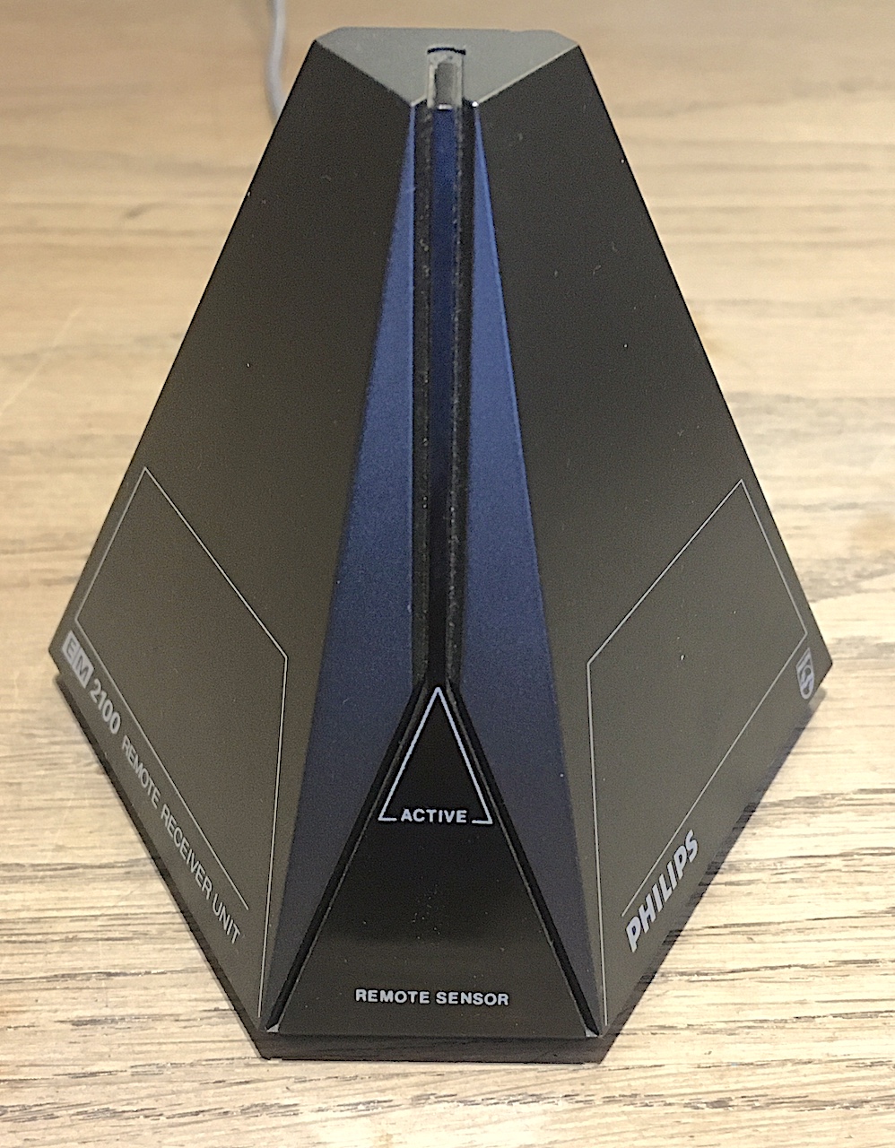 Remote Receiver Unit EM 2100 - Bram Jacobse