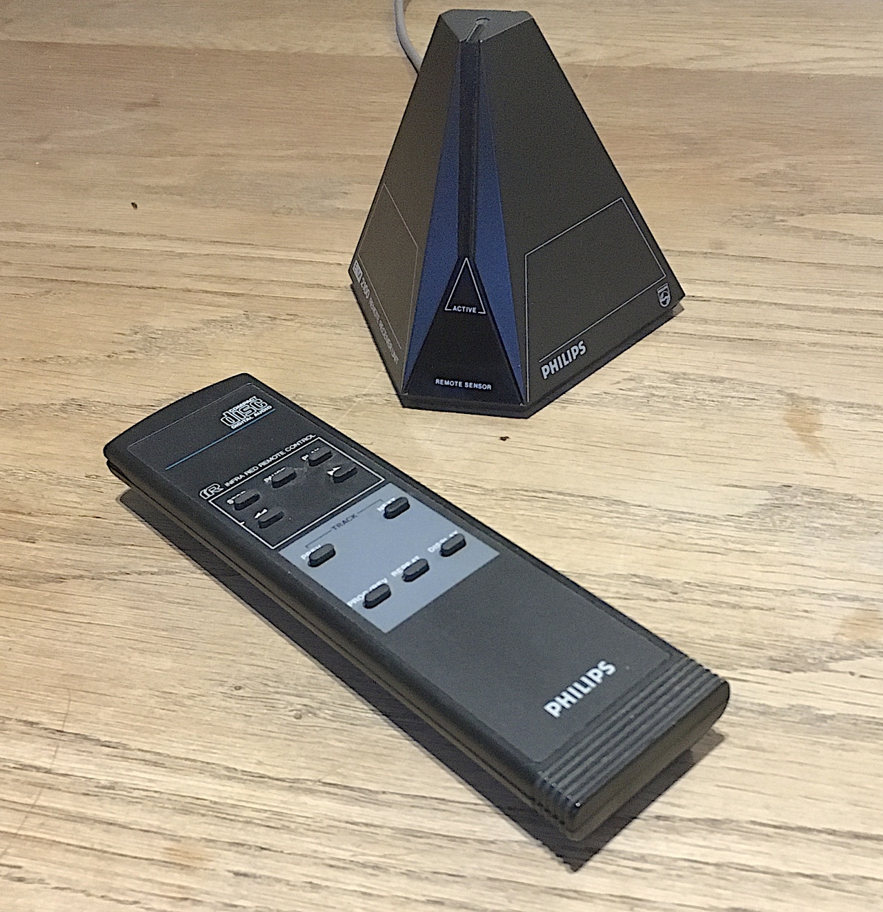 Remote Receiver Unit EM 2100 - Bram Jacobse