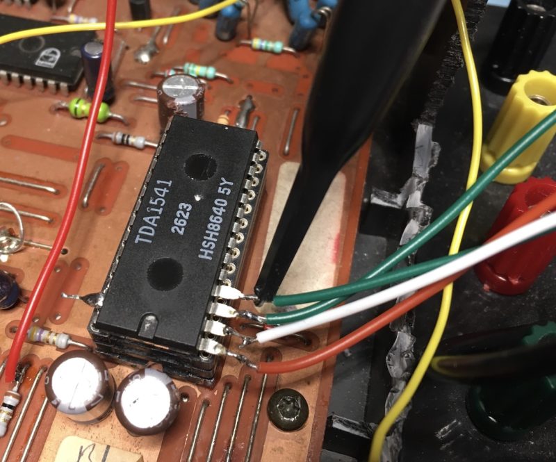 DF1700 / NPC SM5813 and TDA1541(a) 8 x OS in simultaneous data mode ...