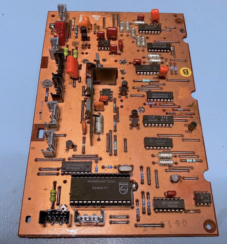 CD 104 repair and refurbisch - Bram Jacobse