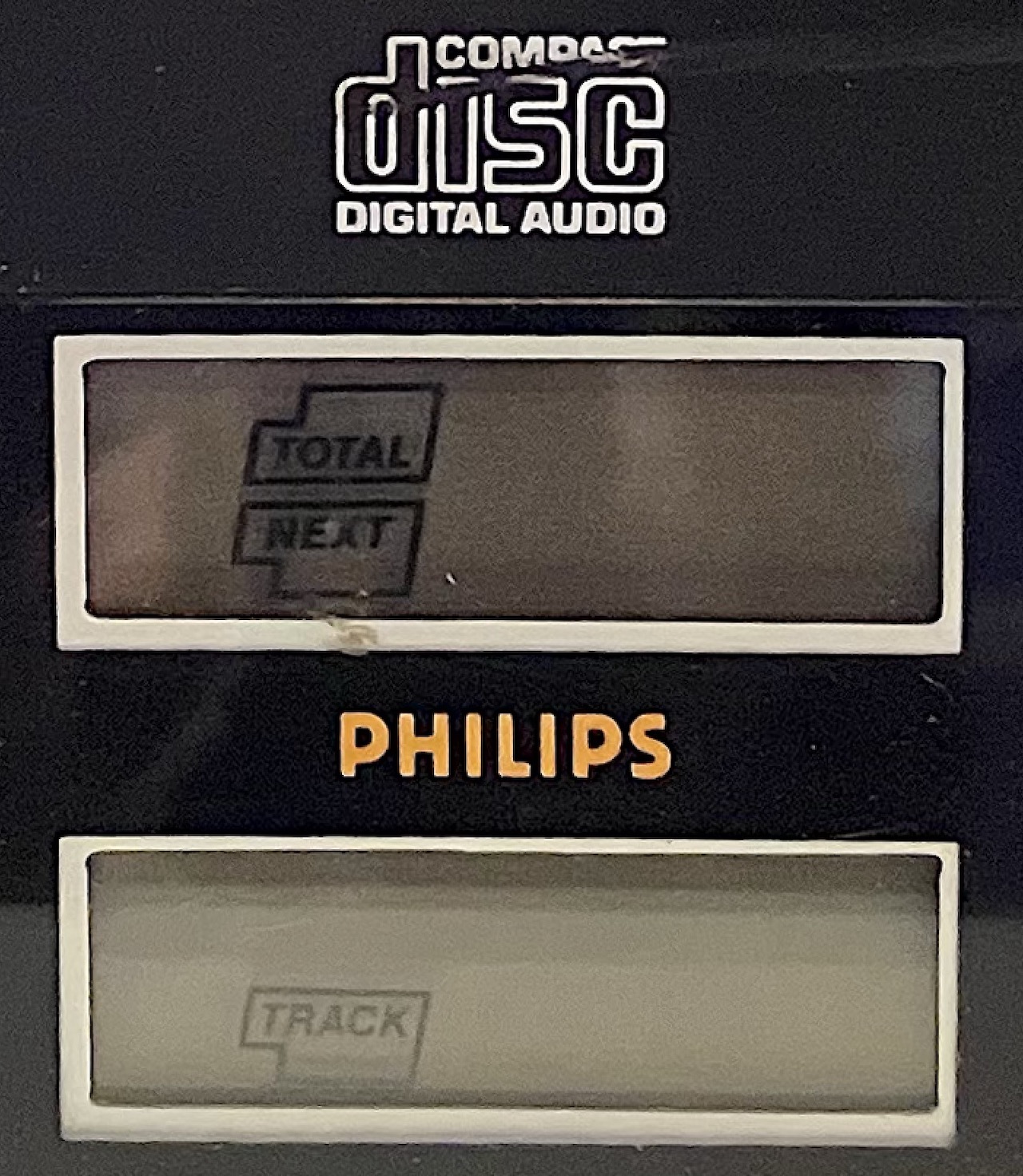 DC 025 Car CD player - Prototype - Bram Jacobse