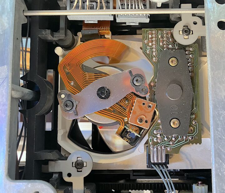 CDD 882 CDM 2 ? Repair and Refurbished - Bram Jacobse