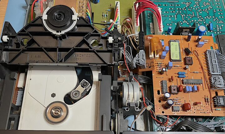 CDD 882 CDM 2 ? Repair and Refurbished - Bram Jacobse