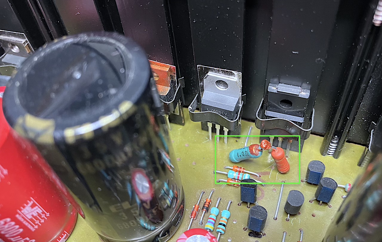 CD 880 ernstig defect - MFBfreaks.com